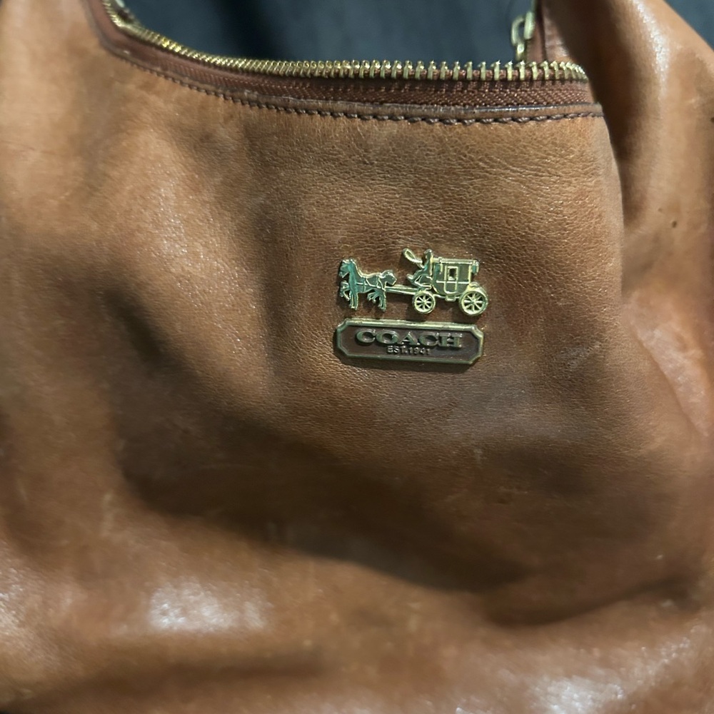 Coach Tan Leather Shoulder Bag - Gem